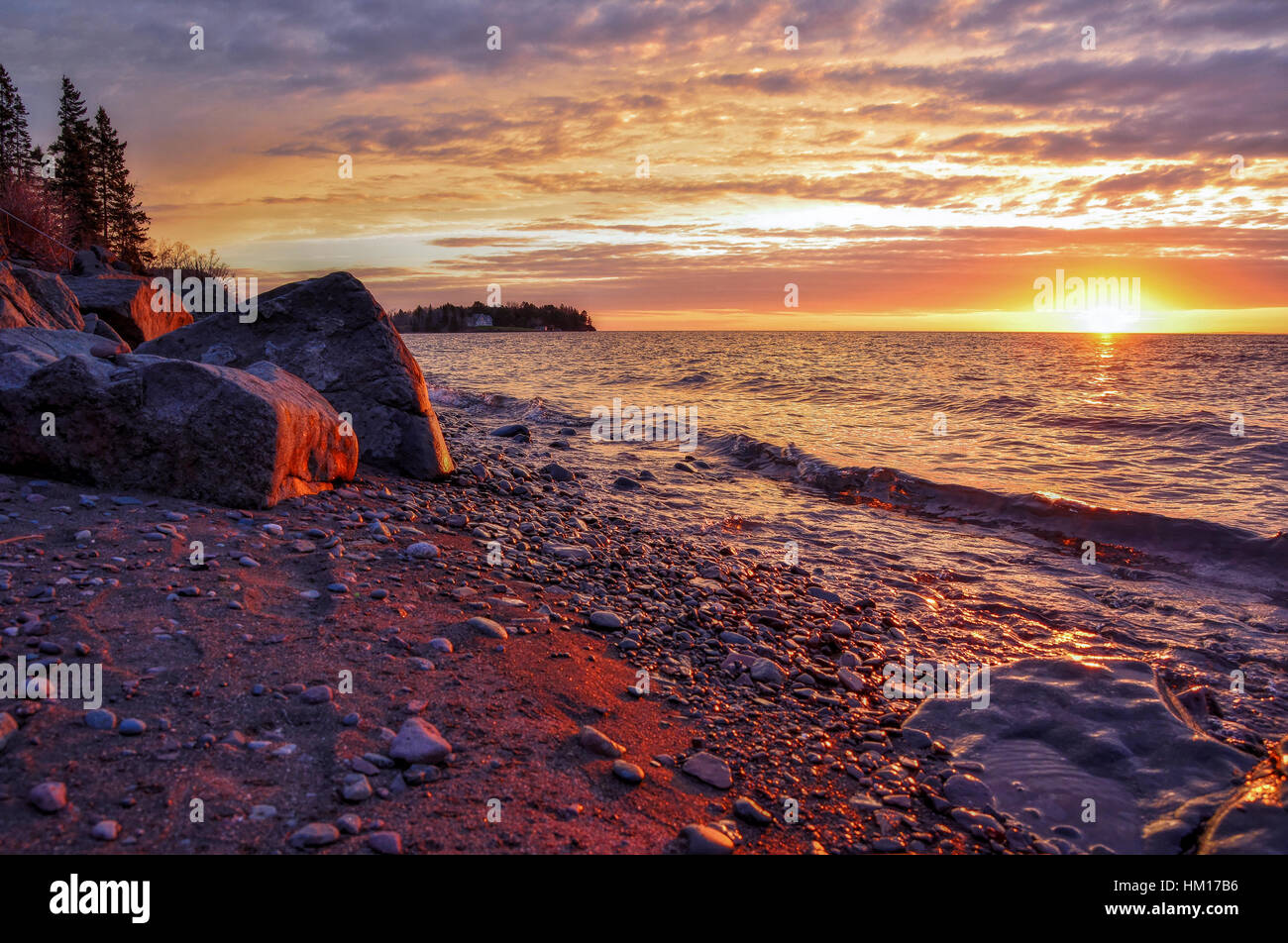 Lake Superior sunrise Stock Photo - Alamy
