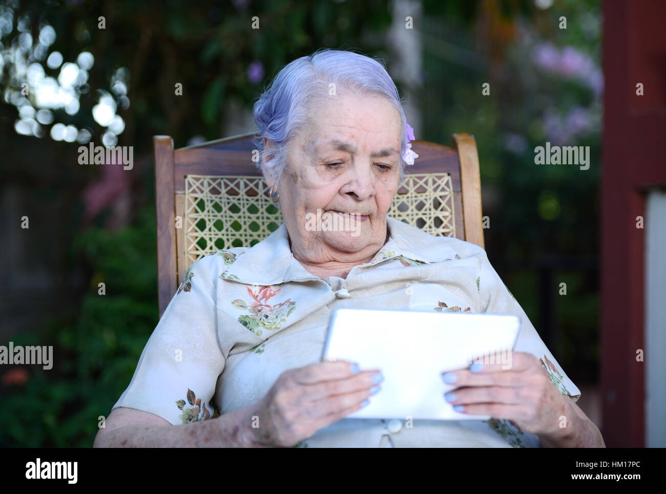 Videocall person hi-res stock photography and images - Alamy