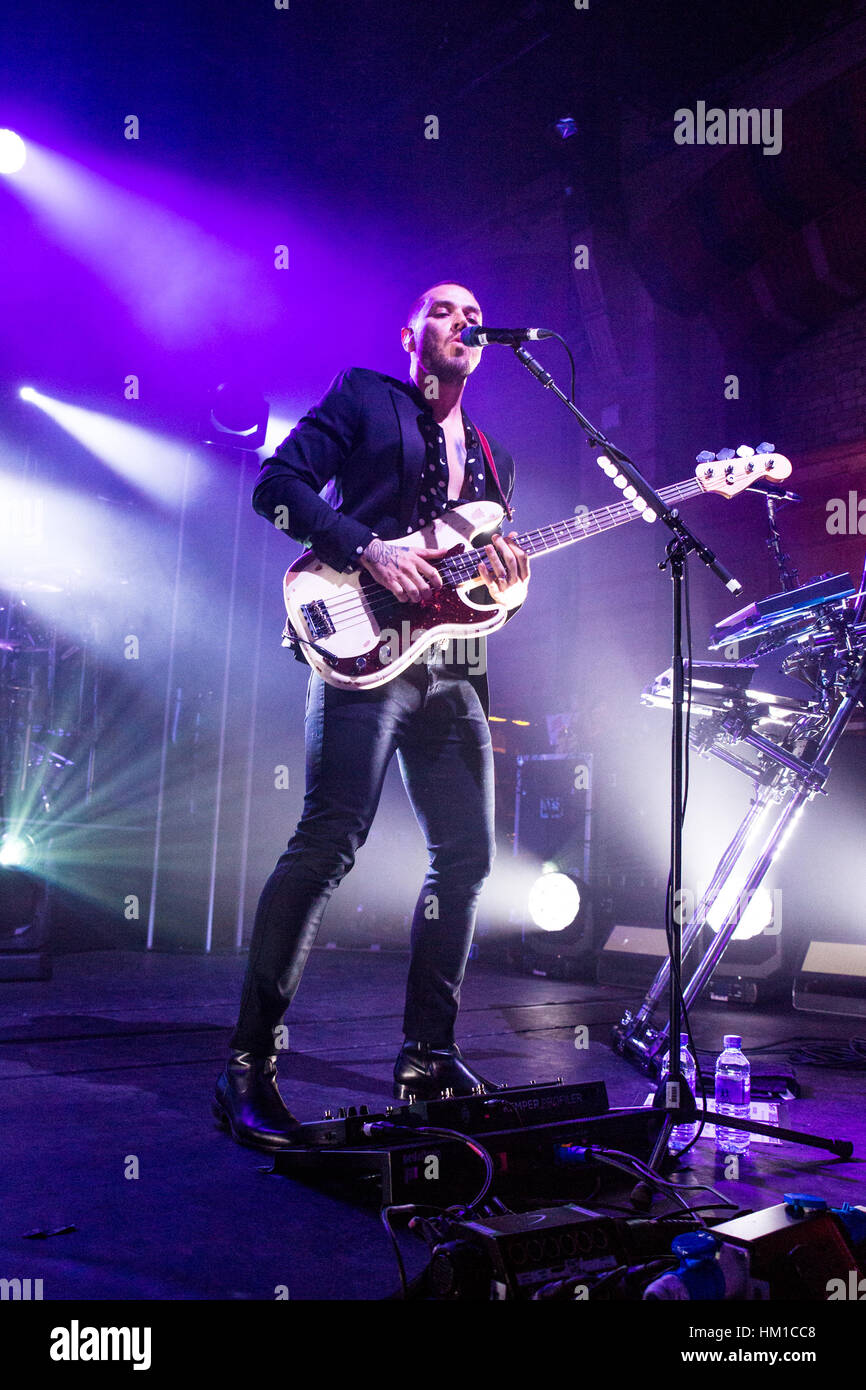 British pop punk band hi-res stock photography and images - Alamy