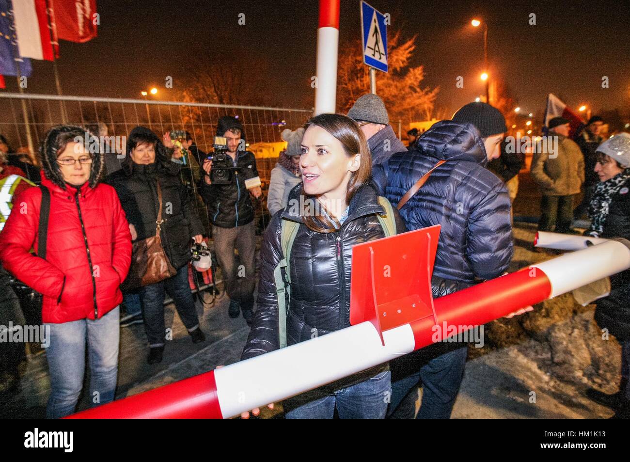 Gdansk, Poland. 31st Jan, 2017. Agnieszka Pomaska (C) Polish parliament ...