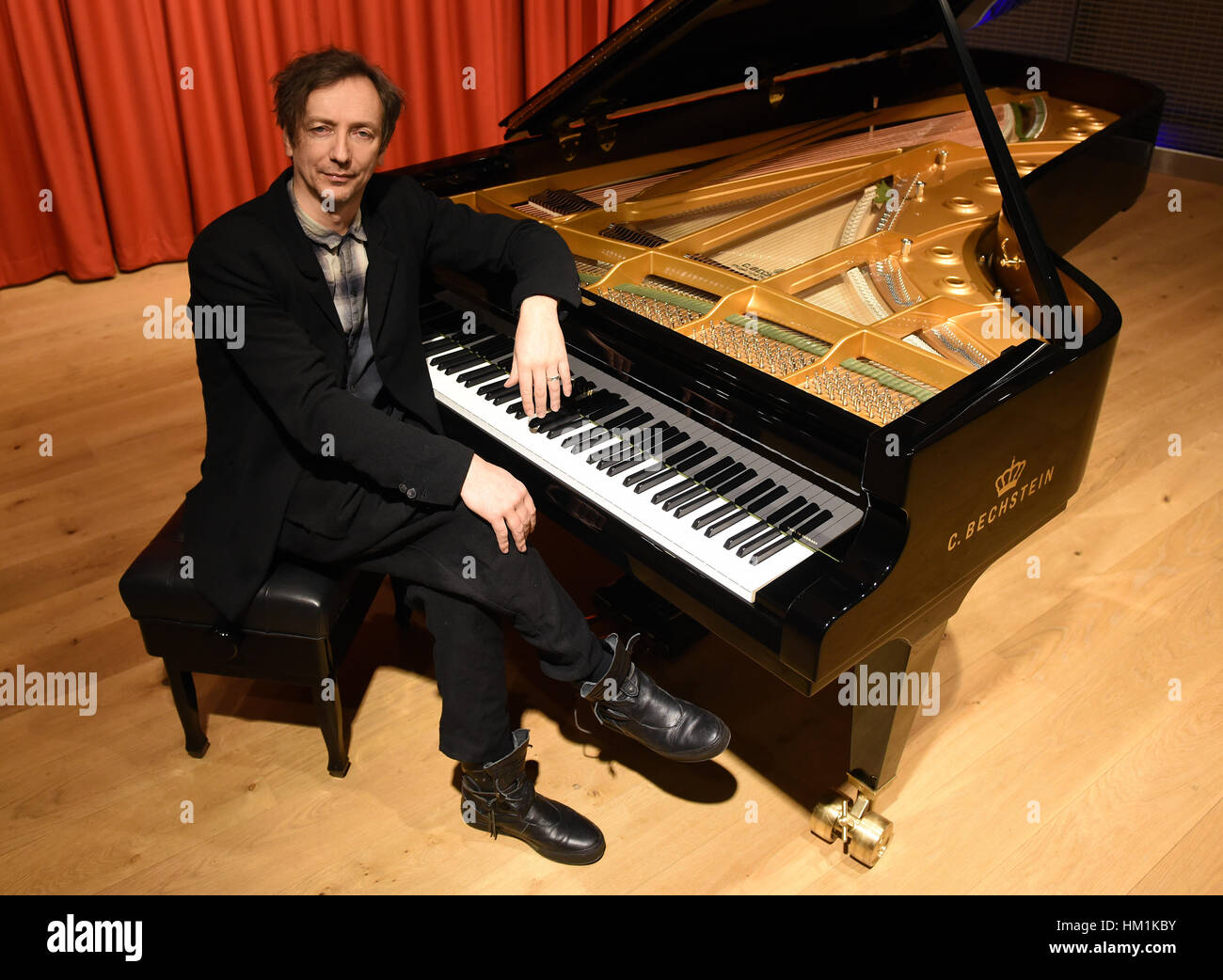 dpa-exclusive - The Duesseldorf composer and pianist Volker Bertelmann ...