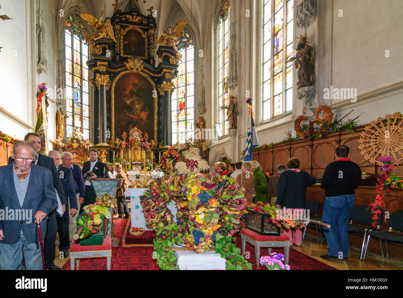 Spitz an der Donau: church Holy Mauritius: Decoration to the ...