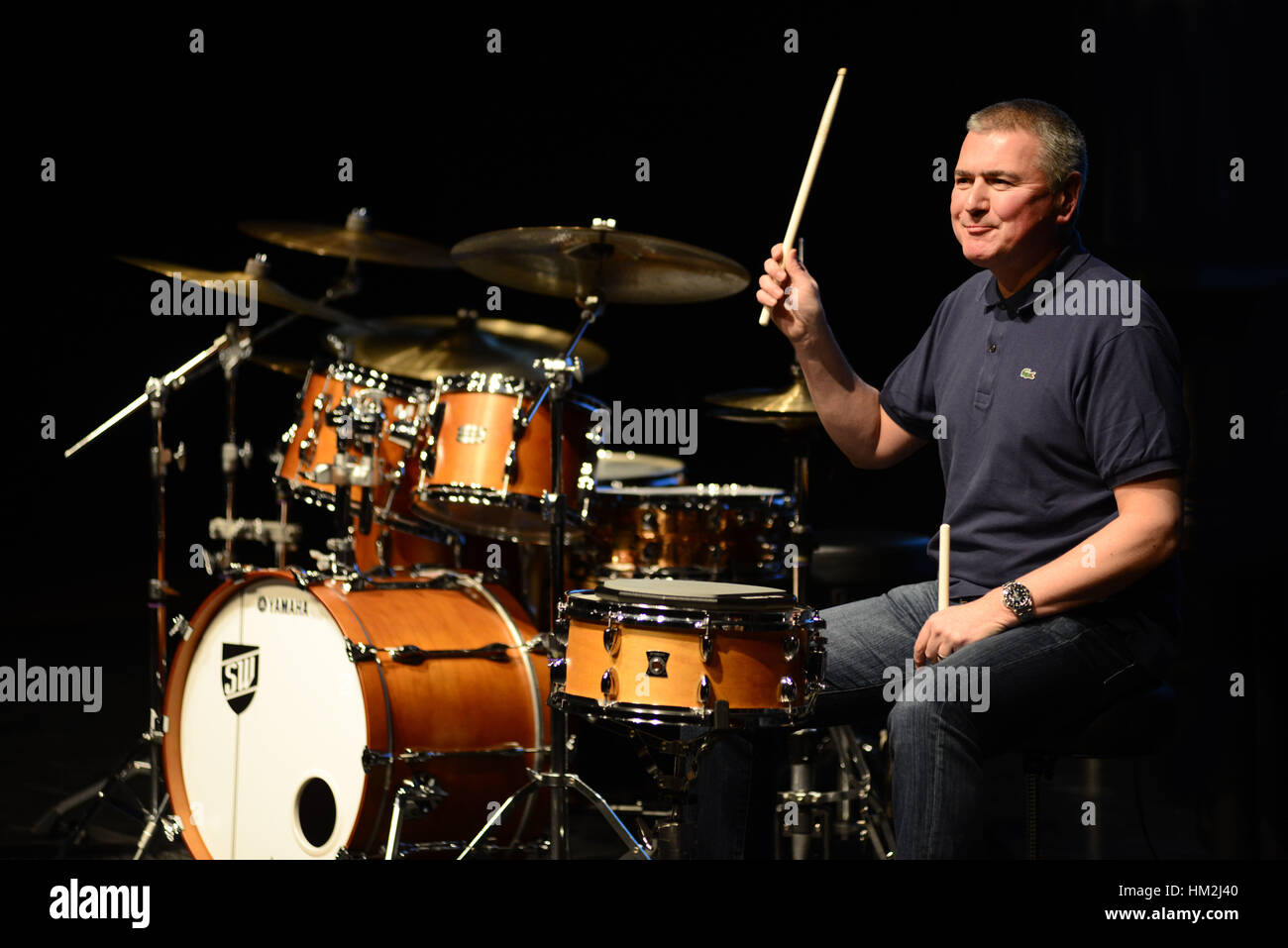 Steve white drums hi-res stock photography and images - Alamy