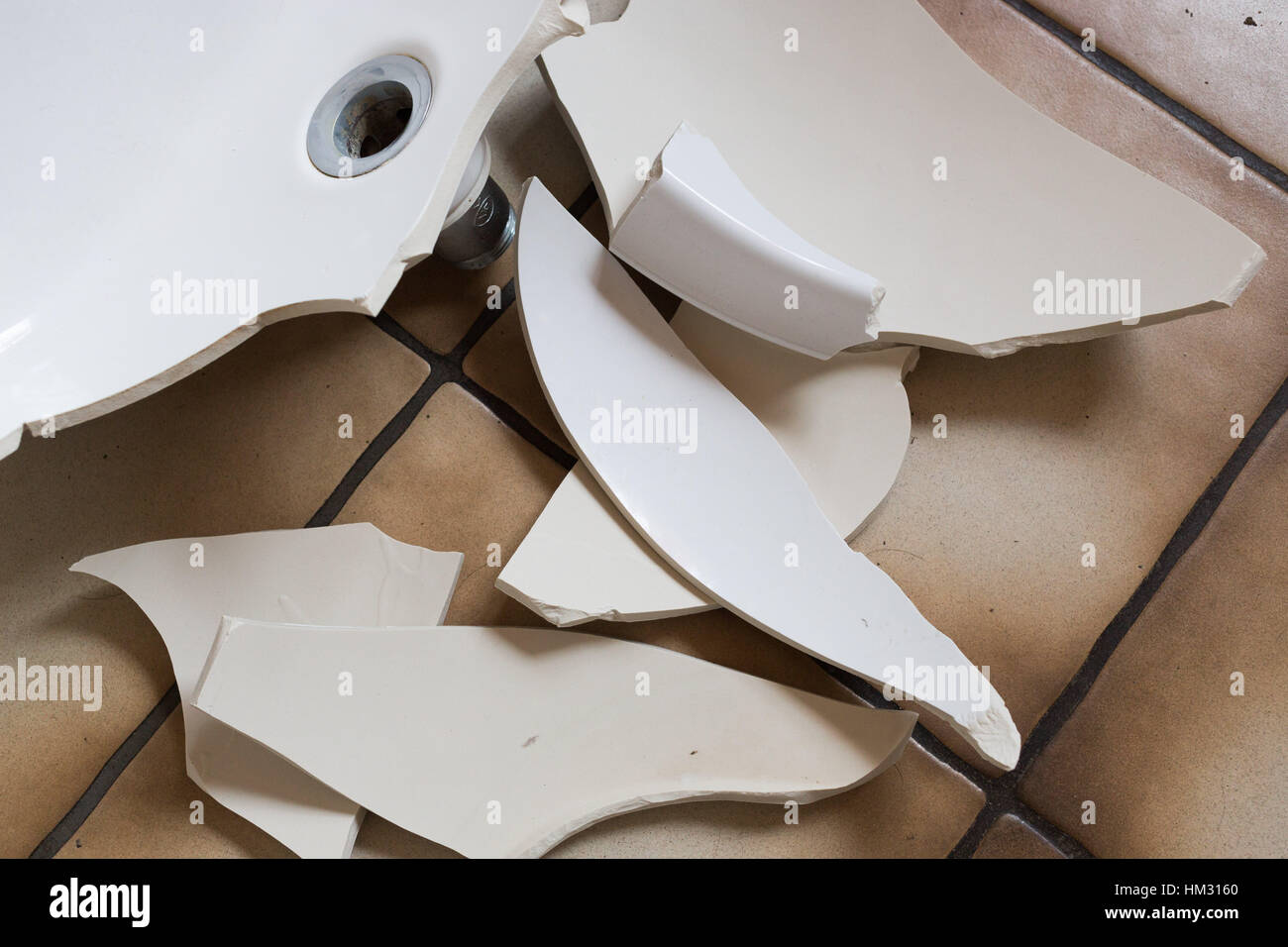 Broken lavatory hi-res stock photography and images - Alamy