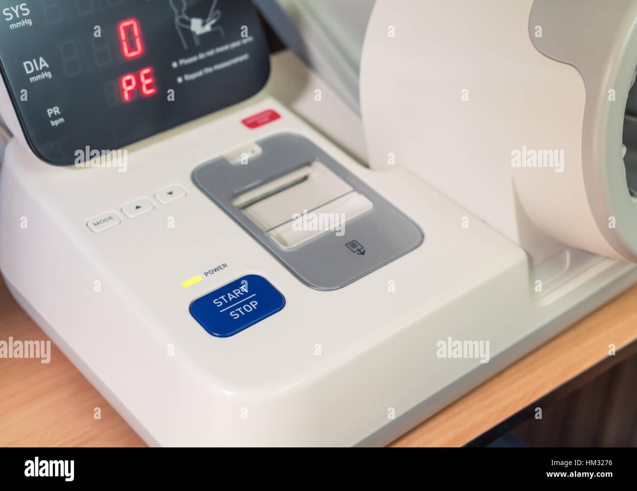 Blood pressure machine hi-res stock photography and images - Alamy