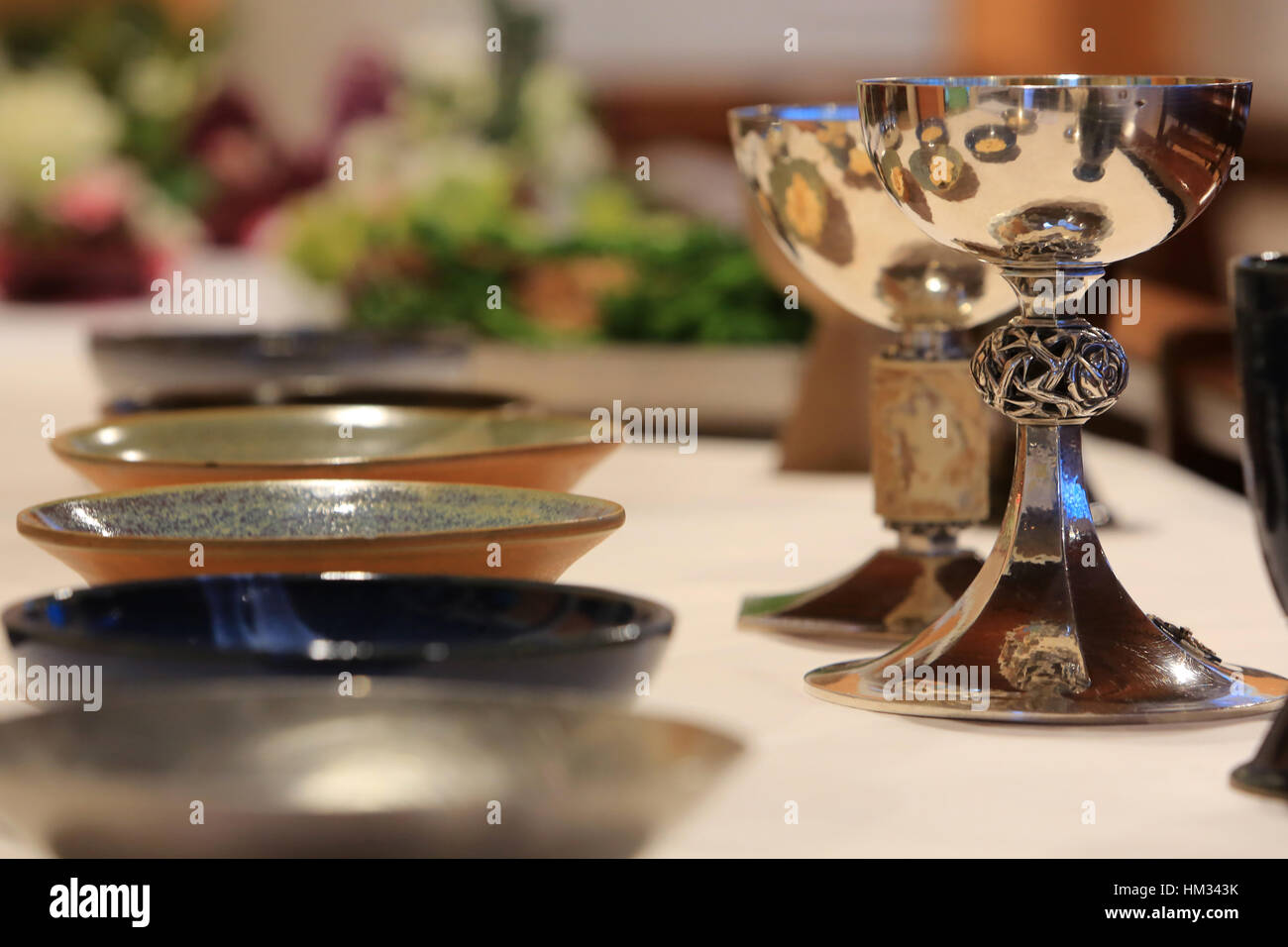 Calice liturgique hi-res stock photography and images - Alamy