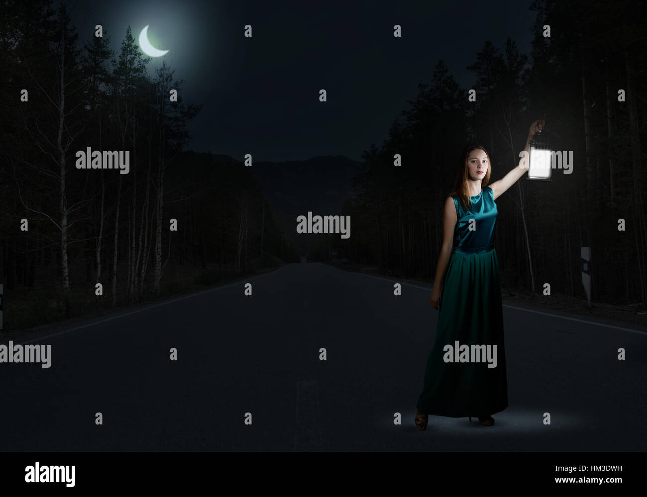 Girl lost in night Stock Photo - Alamy