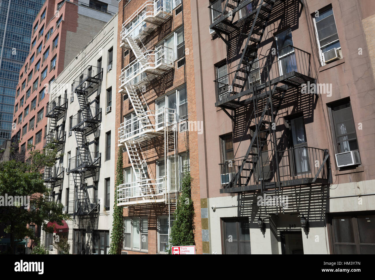 Fire escapes hi-res stock photography and images - Alamy