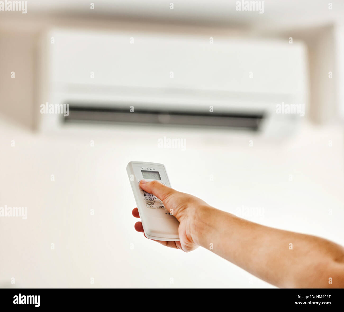 Office air conditioning woman hi-res stock photography and images - Alamy