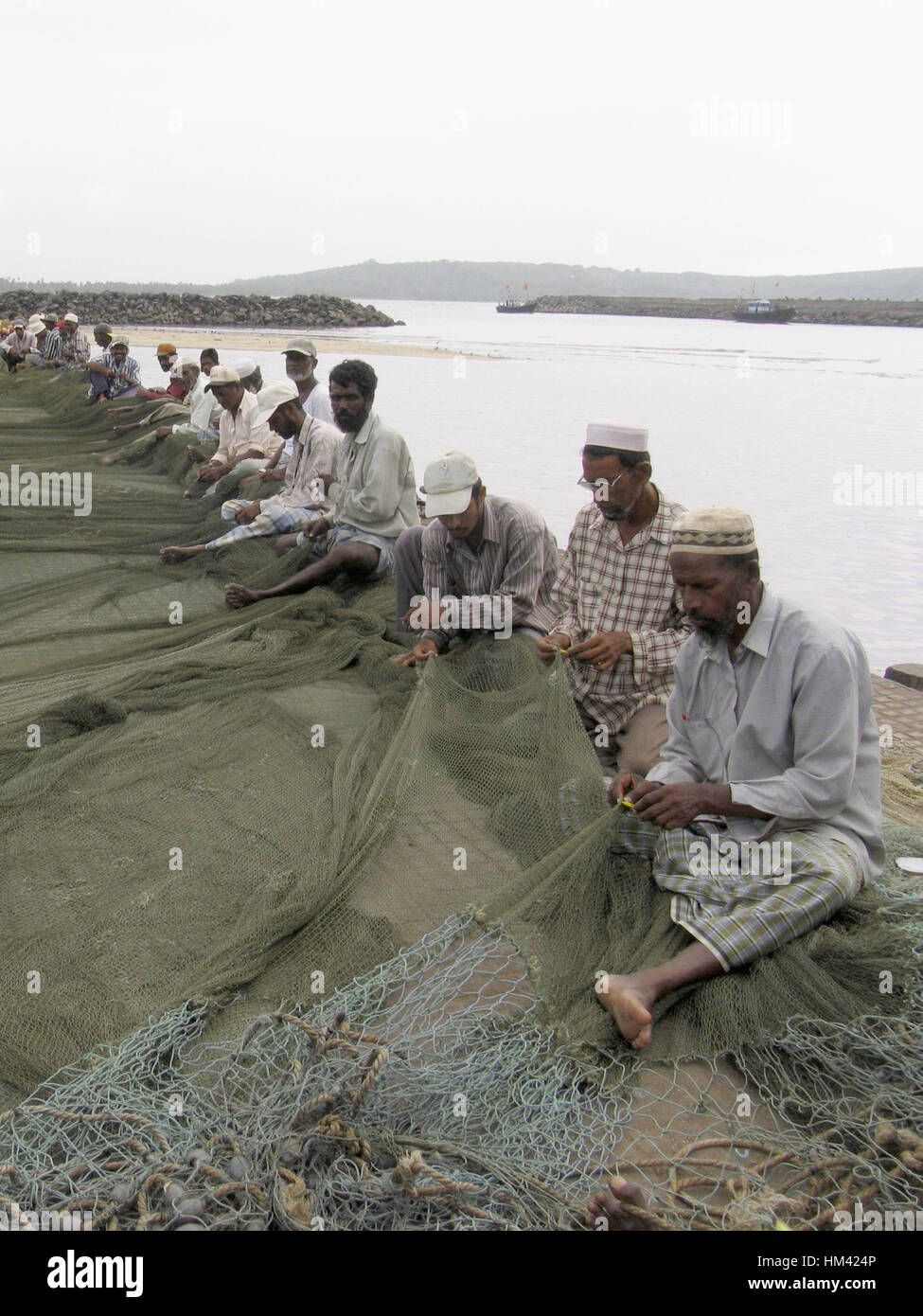 Preparing nets hi-res stock photography and images - Alamy
