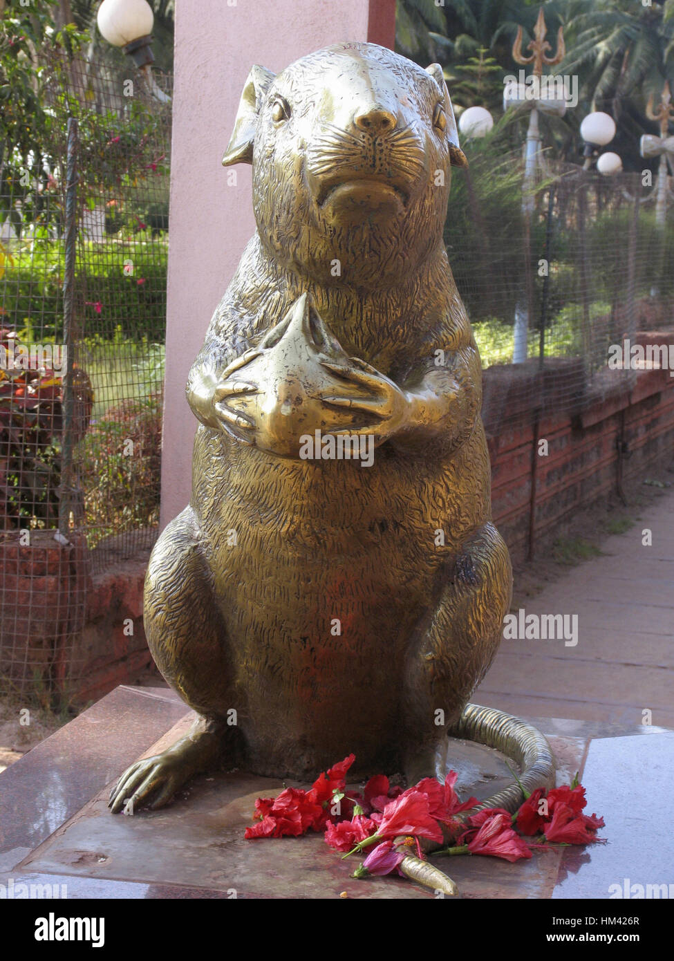 Copper mouse sculpture Stock Photo - Alamy