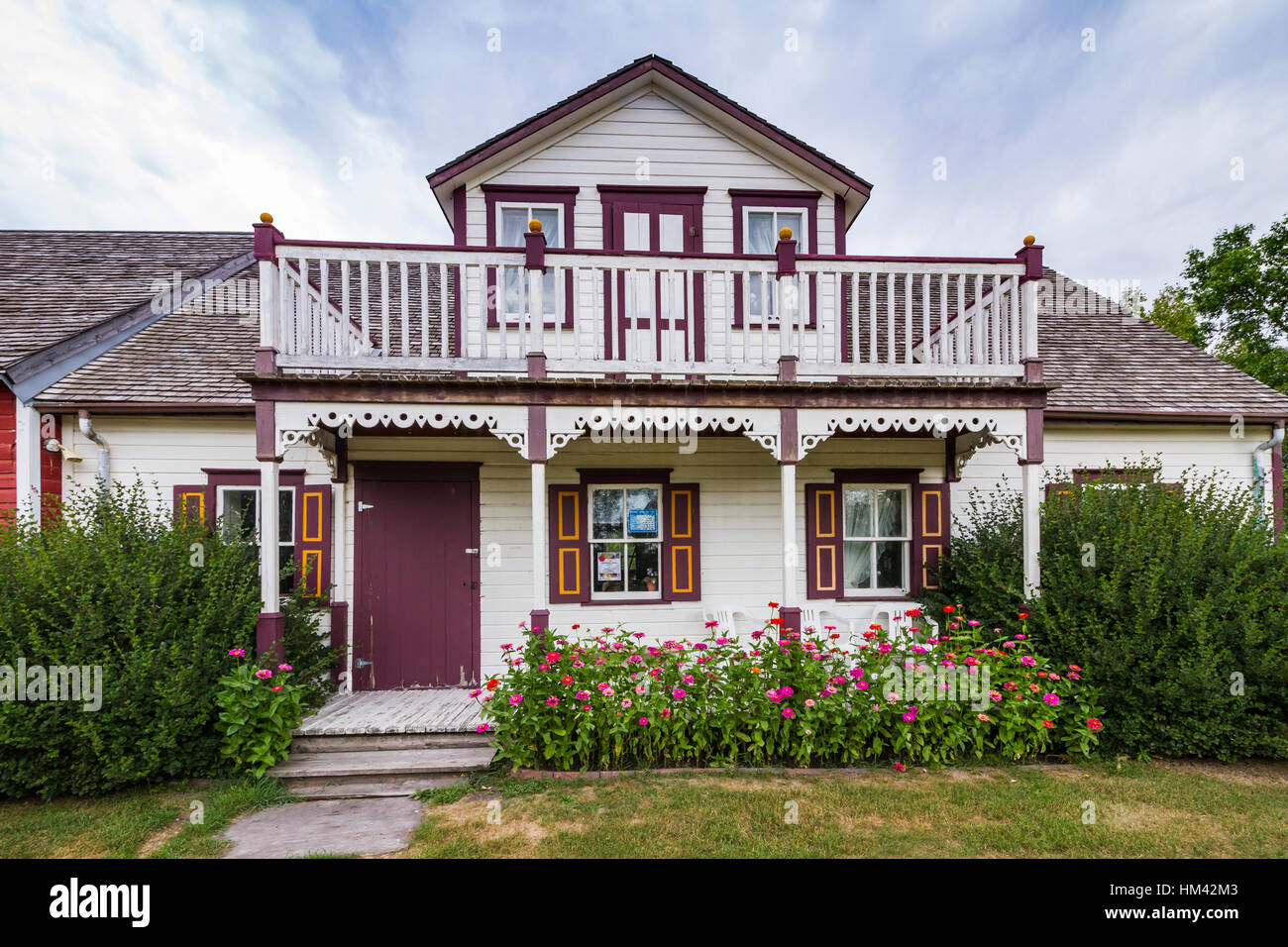 An historic restored Mennonite house/barn in Neubergthal, Manitoba ...