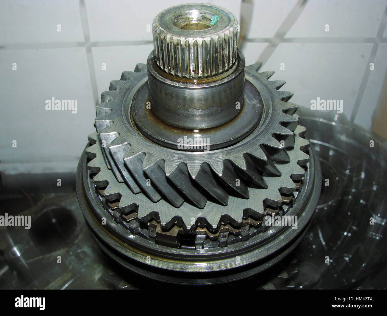 Different sizes cogwheel hi-res stock photography and images - Alamy
