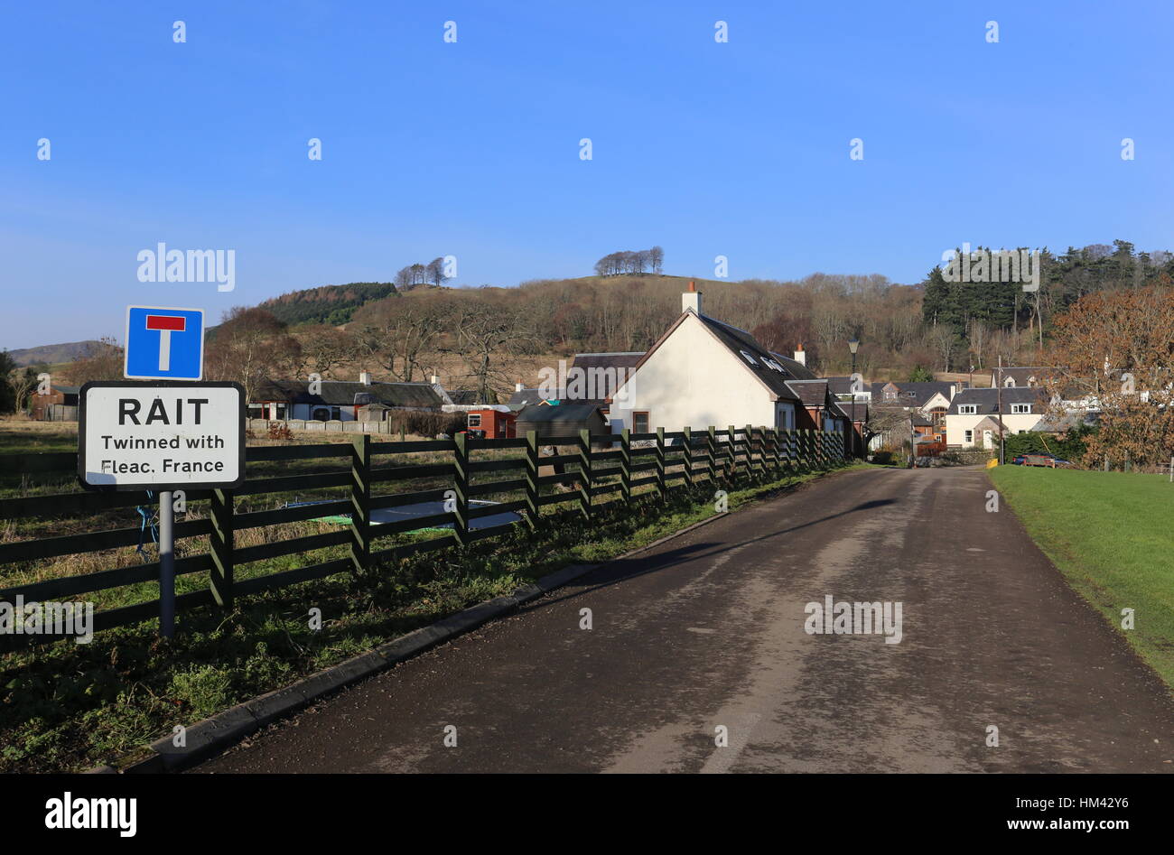 Rait sign Perthshire Scotland January 2017 Stock Photo - Alamy