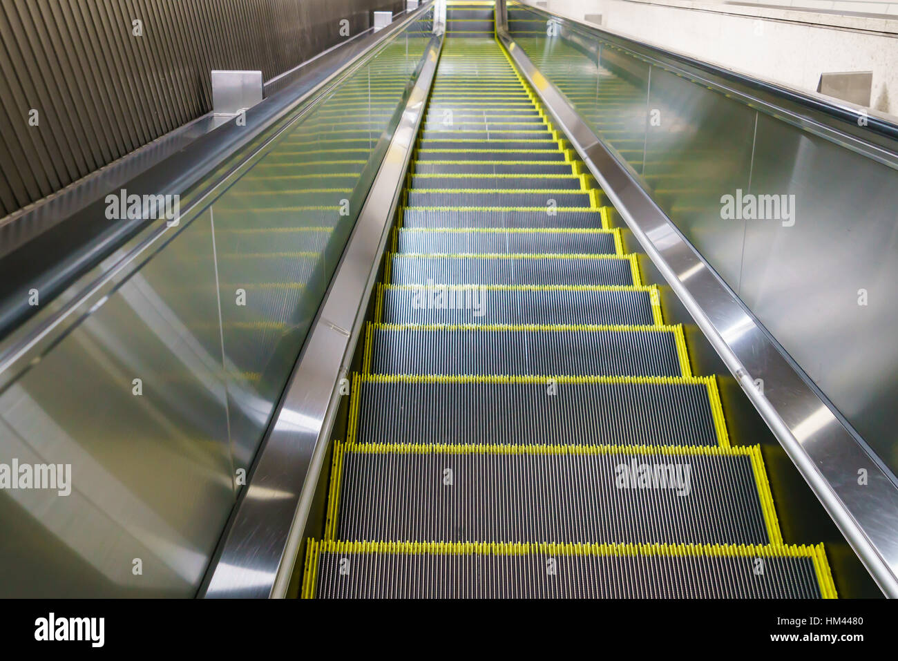 Escalator in modern building Stock Photo - Alamy