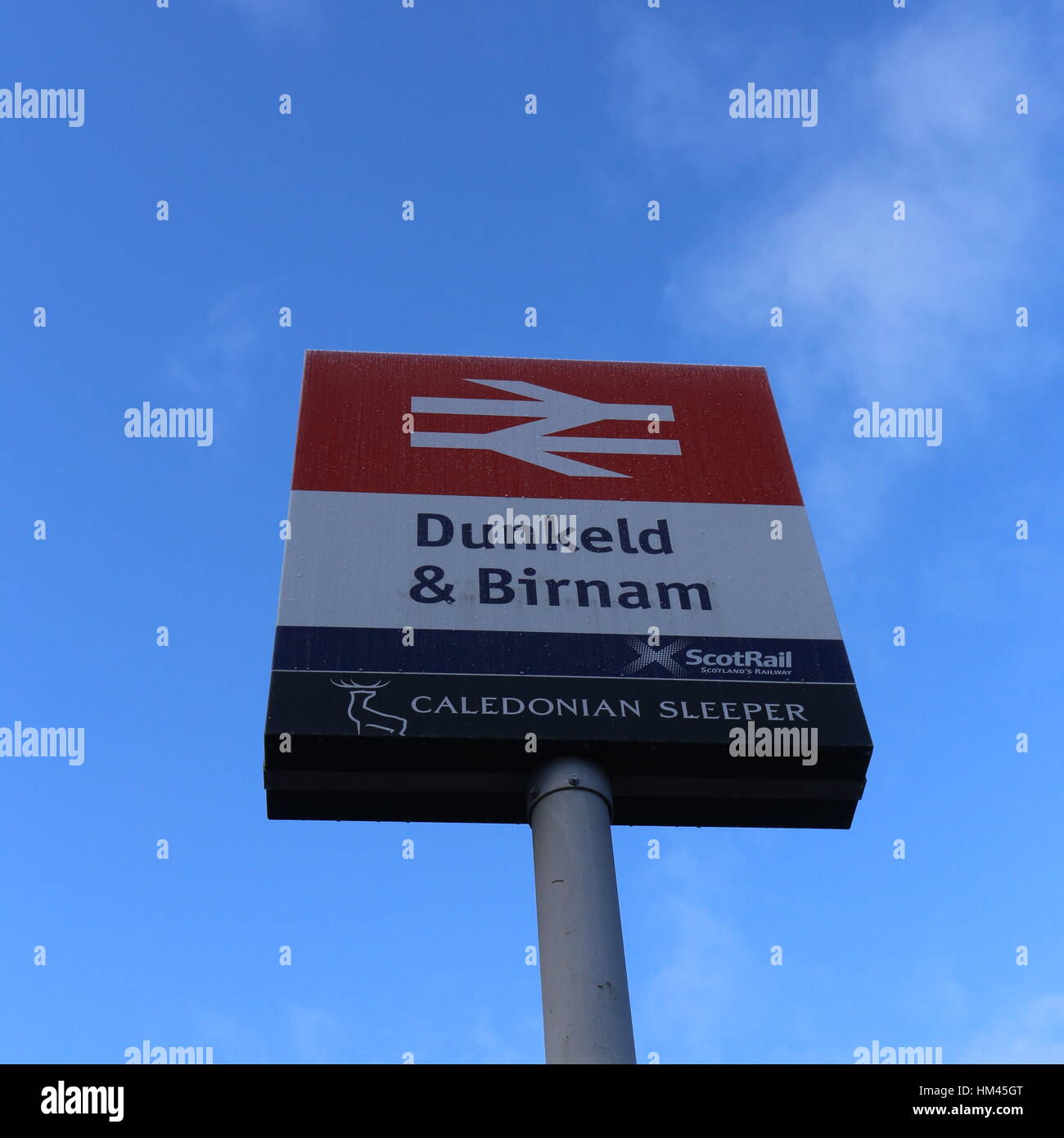 Dunkeld birnam railway station perthshire hi-res stock photography and images - Alamy