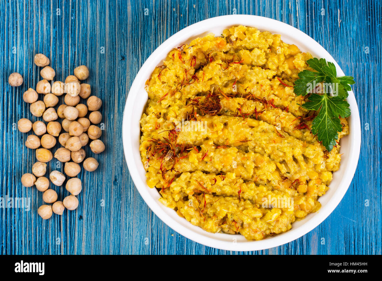 Chickpea dish traditional Middle Eastern cuisine Stock Photo - Alamy