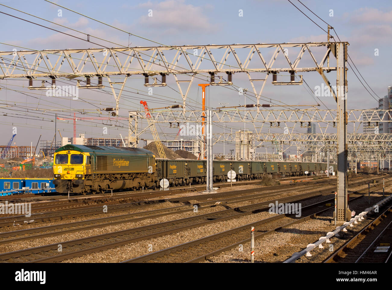 A Freightliner Class 66 diesel locomotive number 66625 working an ...
