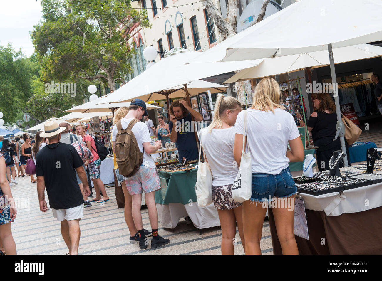 Market stall in manly beach hi-res stock photography and images - Alamy