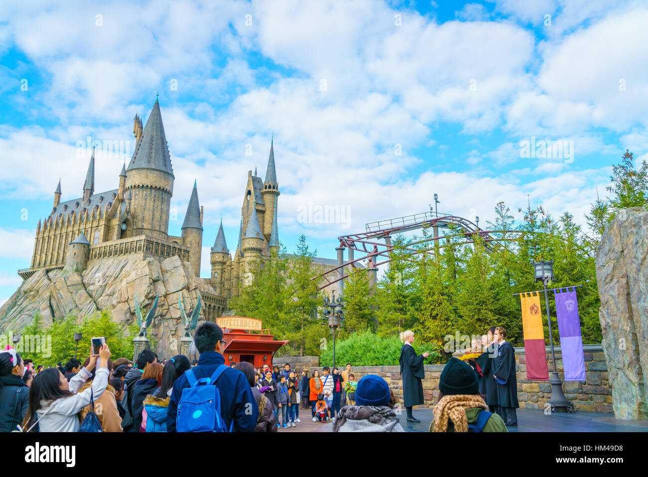 Universal studios japan coaster hi-res stock photography and images - Alamy
