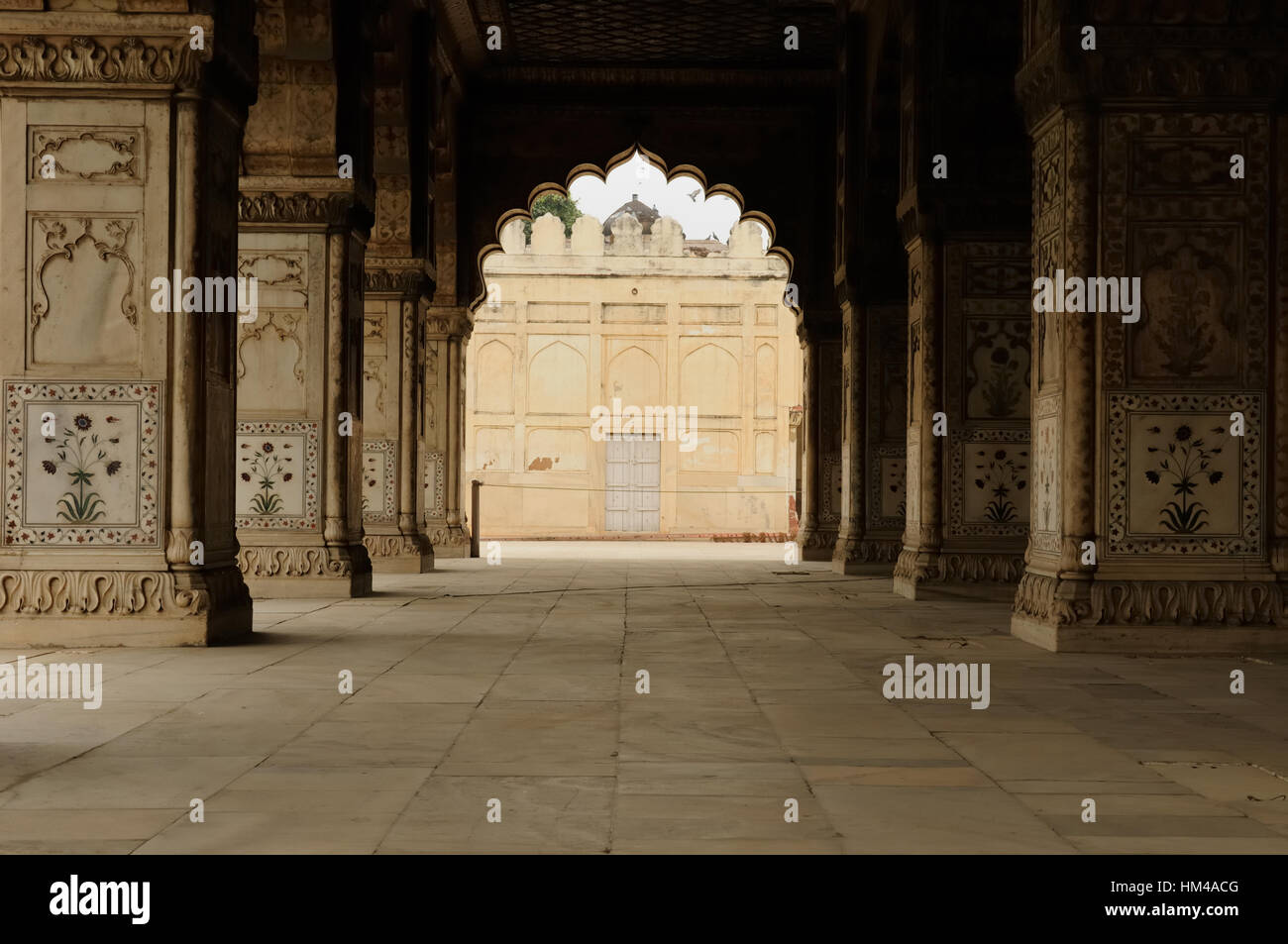 Marble palace inside the red fort hi-res stock photography and images ...