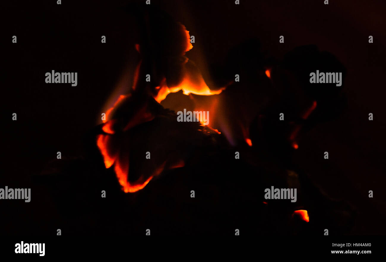 Fast flame hi-res stock photography and images - Alamy