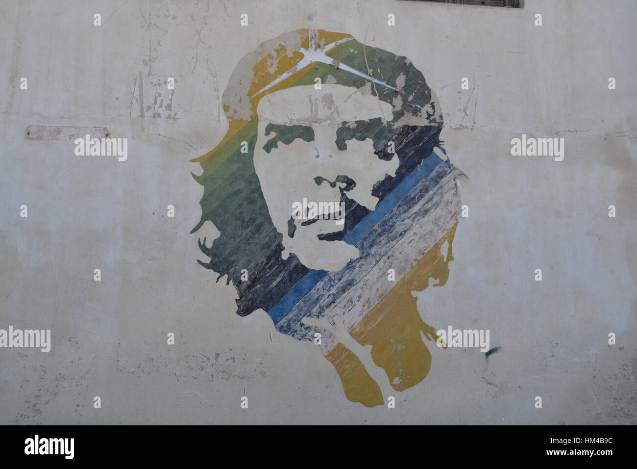Che Guevara wall mural Havana Stock Photo - Alamy