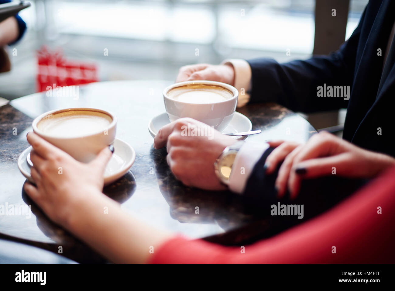 Formal couple table hi-res stock photography and images - Alamy