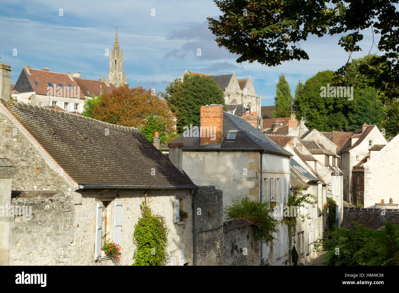 Senlis (northern France Stock Photo - Alamy