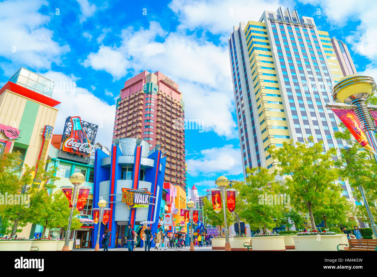 Universal studios globe los angeles hi-res stock photography and images ...