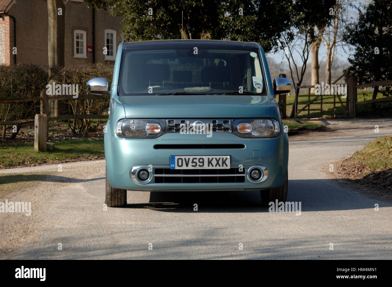2010 Nissan Cube, boxy Japanese cult compact car with unusual ...