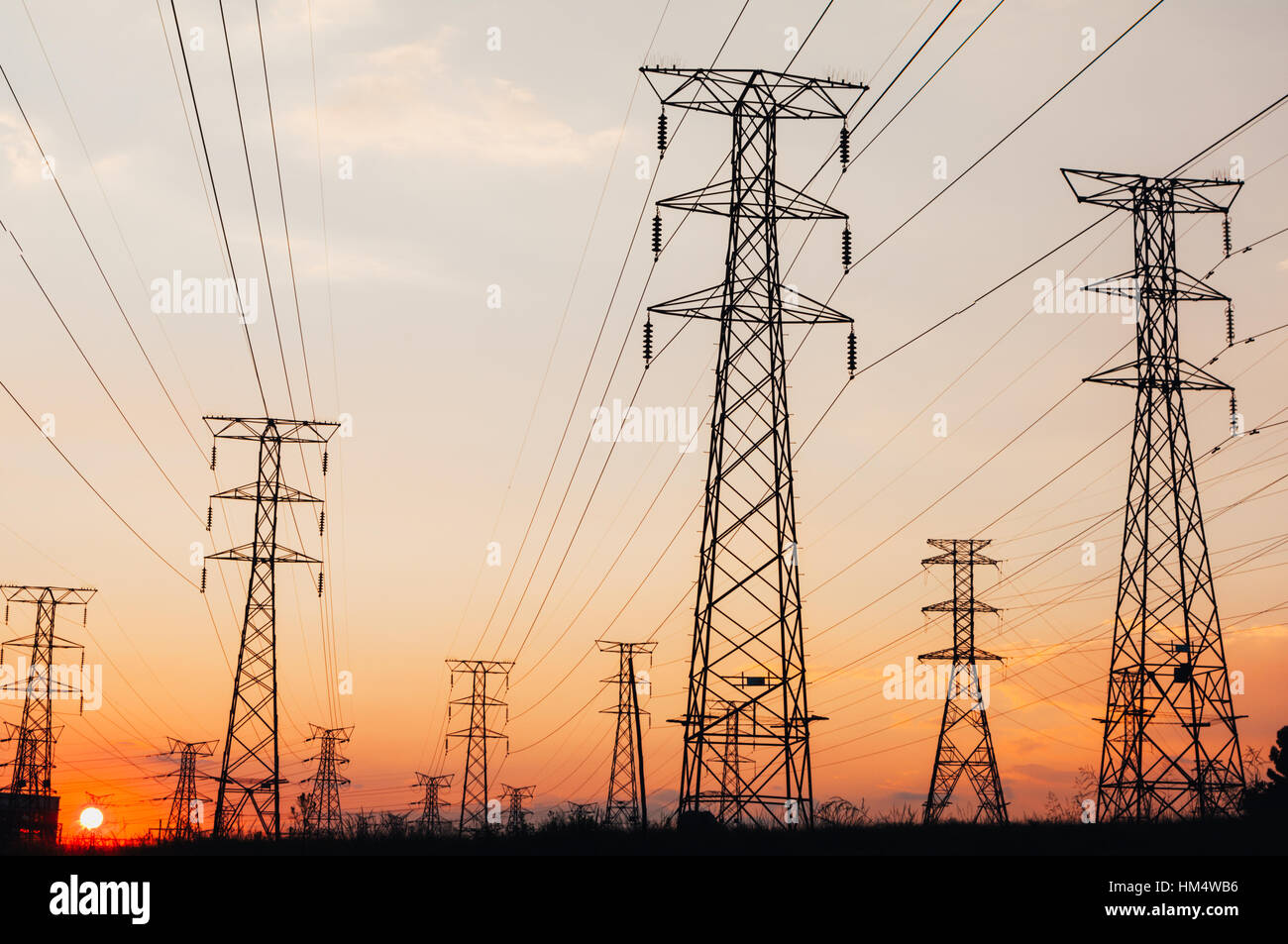 Electric pylon south africa hi-res stock photography and images - Alamy