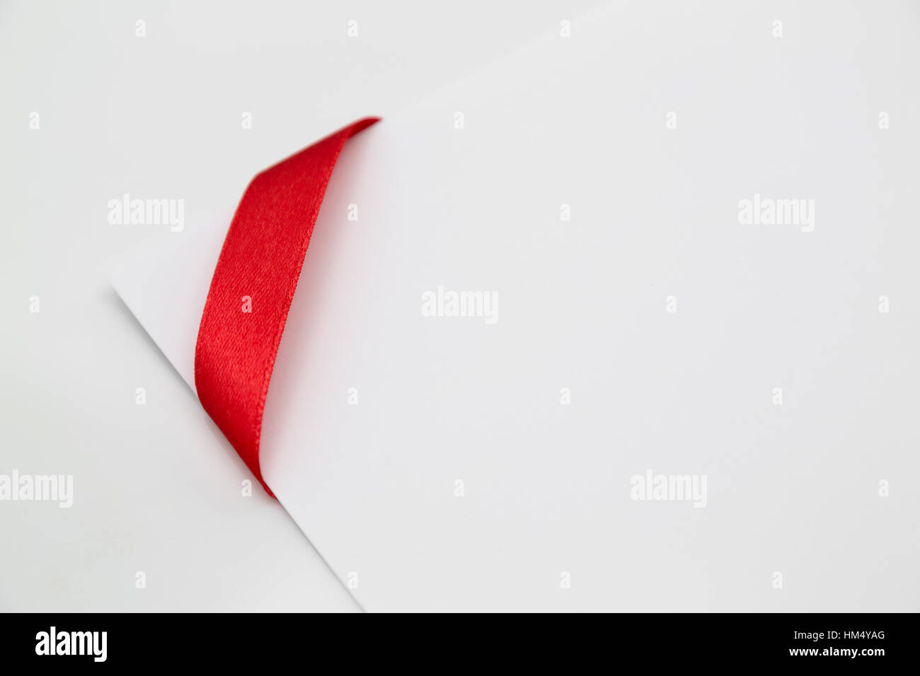 card notes with red ribbons Stock Photo - Alamy