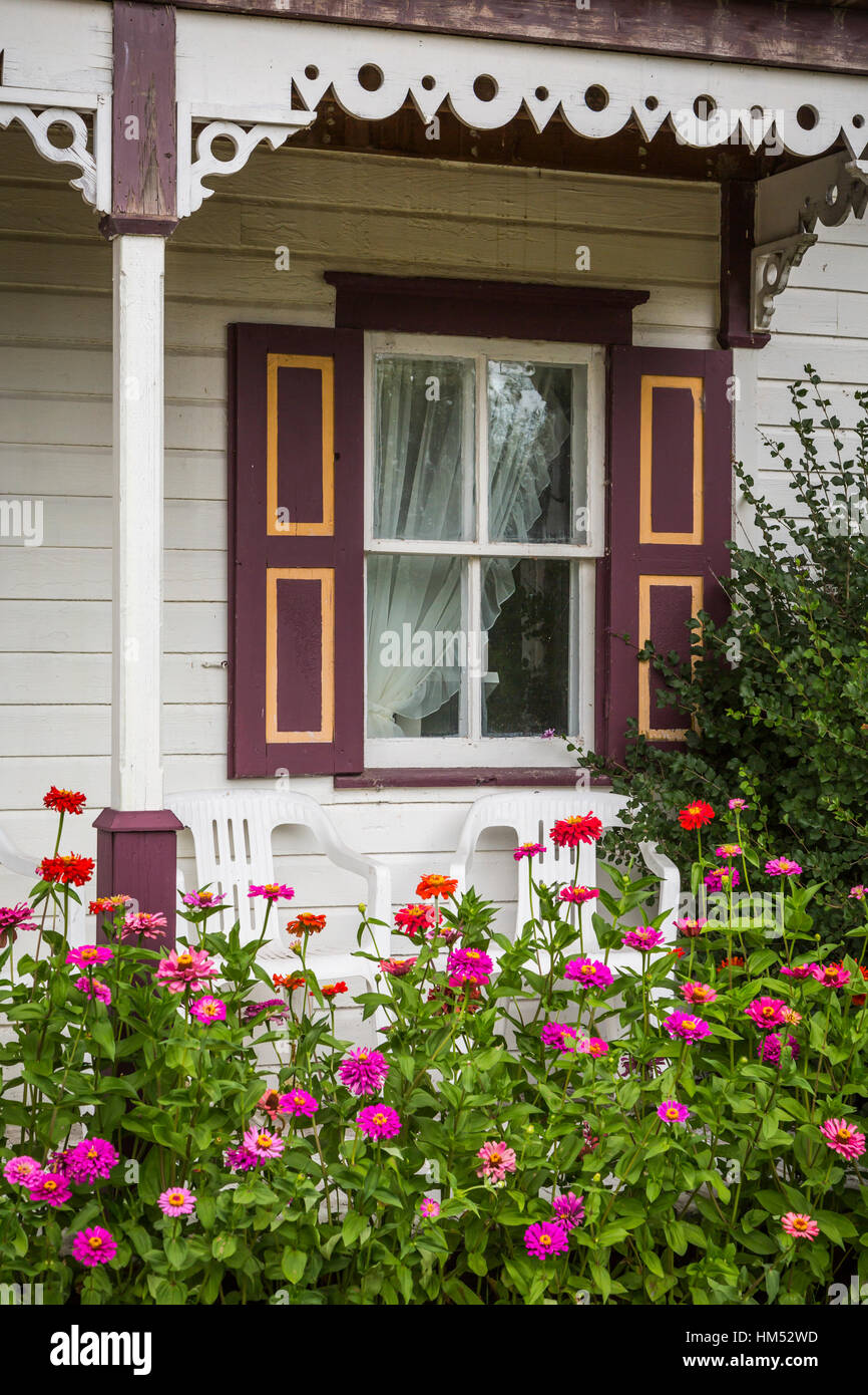 An historic restored Mennonite house/barn in Neubergthal, Manitoba ...