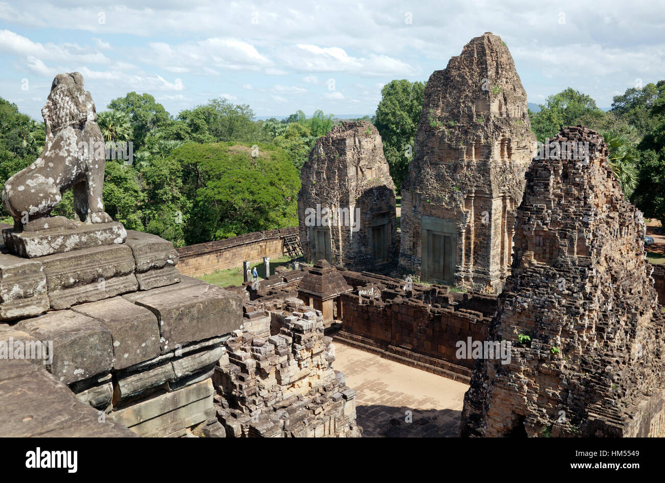 Pre rup temple carving hi-res stock photography and images - Alamy