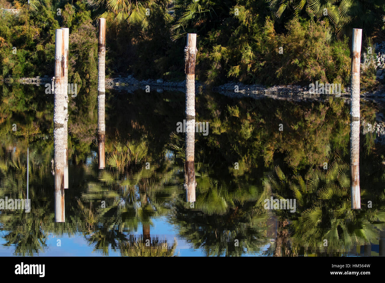 Desert marina dock piers at the Salton Sea Stock Photo - Alamy