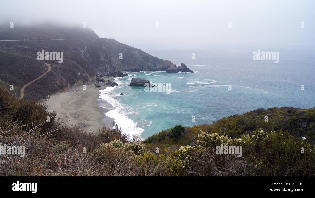 BIG SUR, CALIFORNIA, UNITED STATES - OCT 7, 2014: Cliffs at Pacific ...