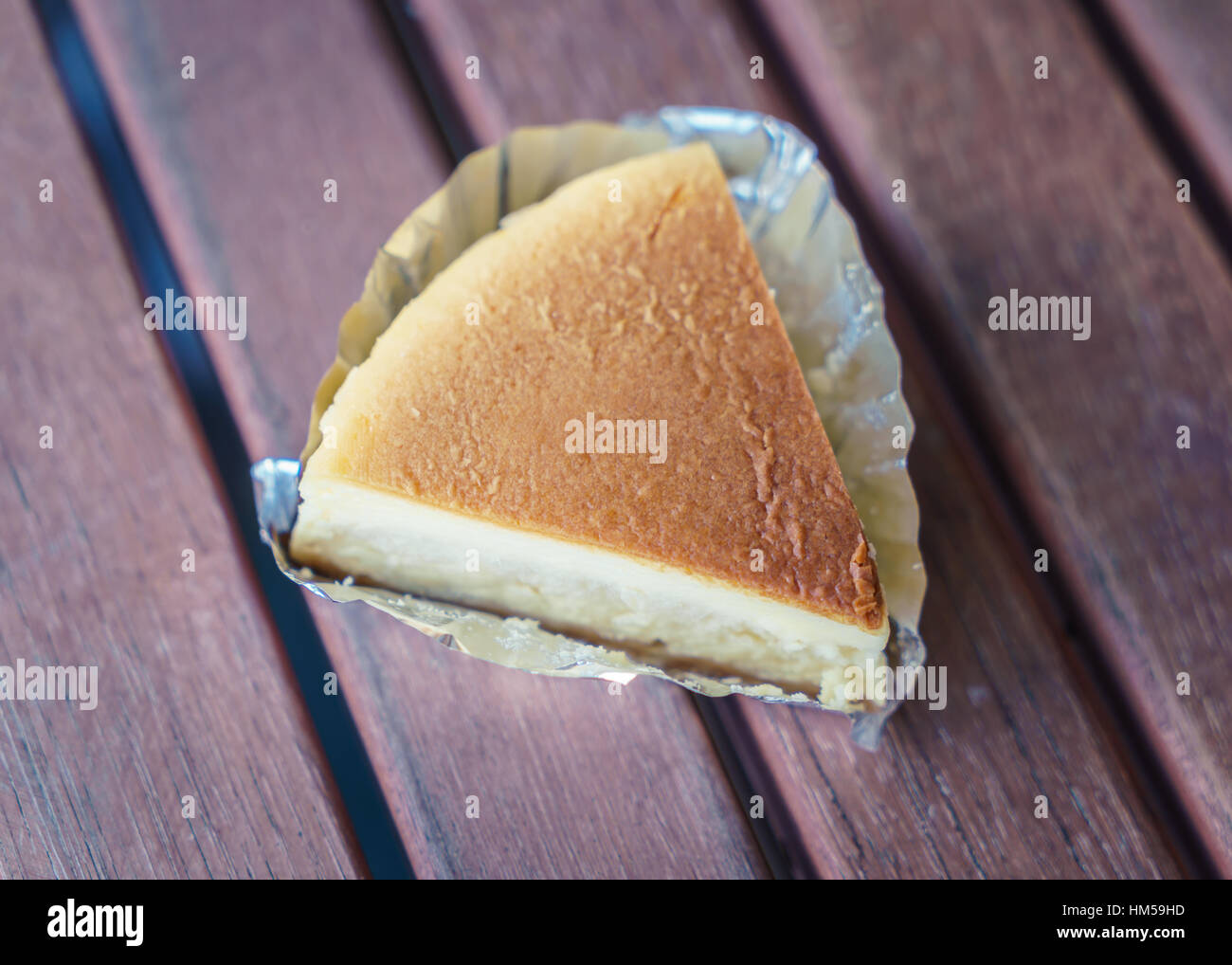 Slice of cheesecake Stock Photo - Alamy