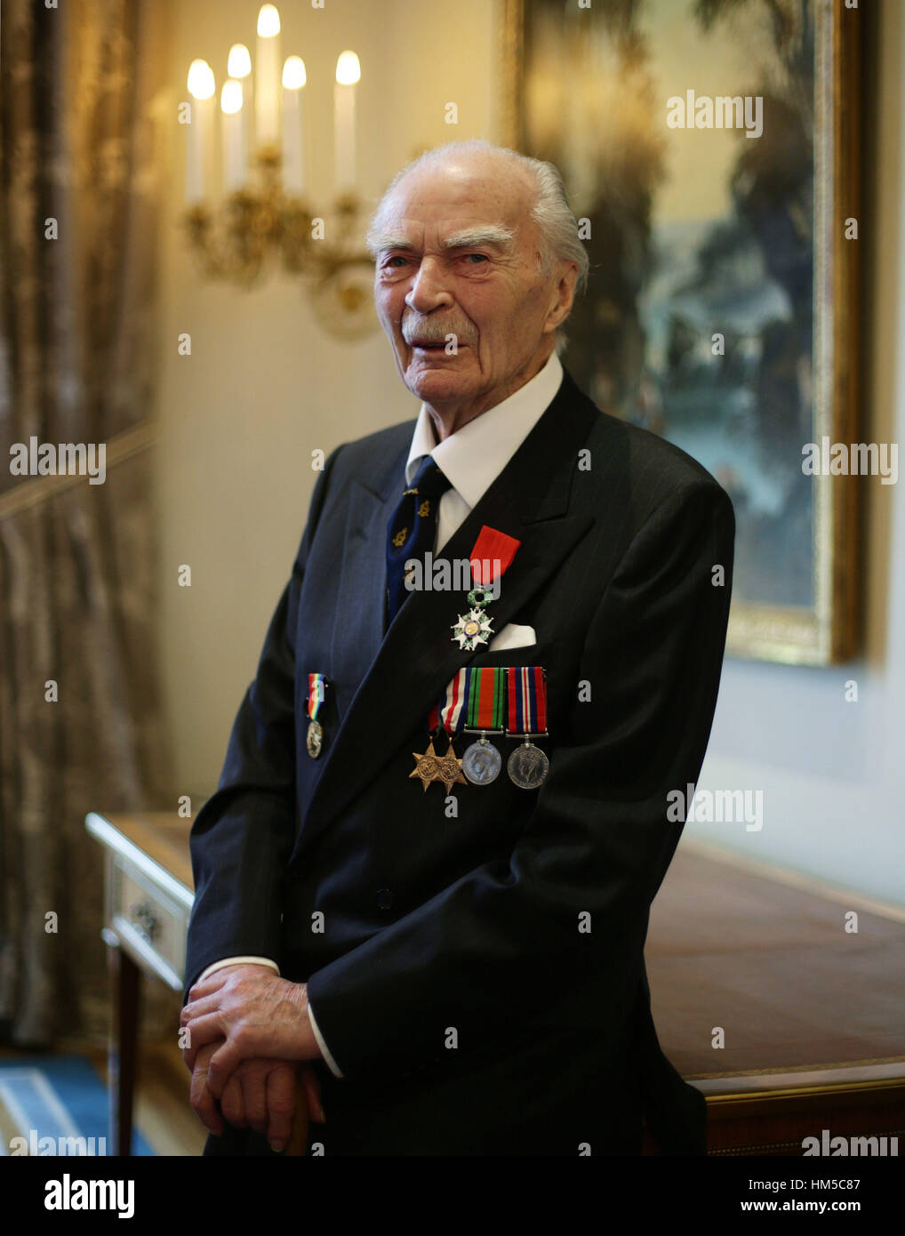 Victor J. Syborn, 96, from Chiswick, Lieutenant in the 5th Regt. Royal ...