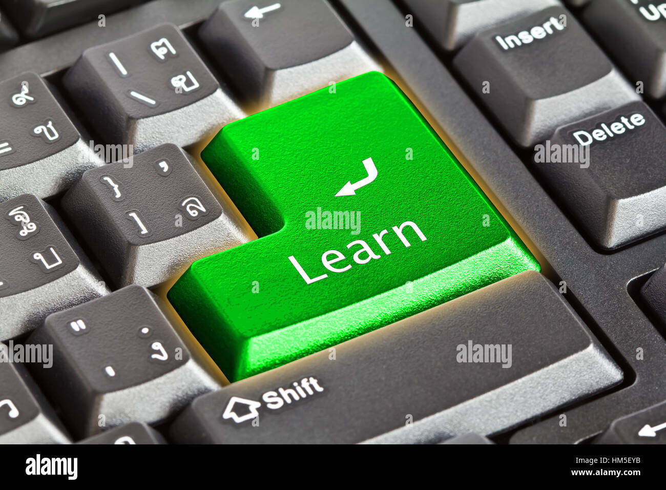 Computer keyboard - green key Stock Photo - Alamy