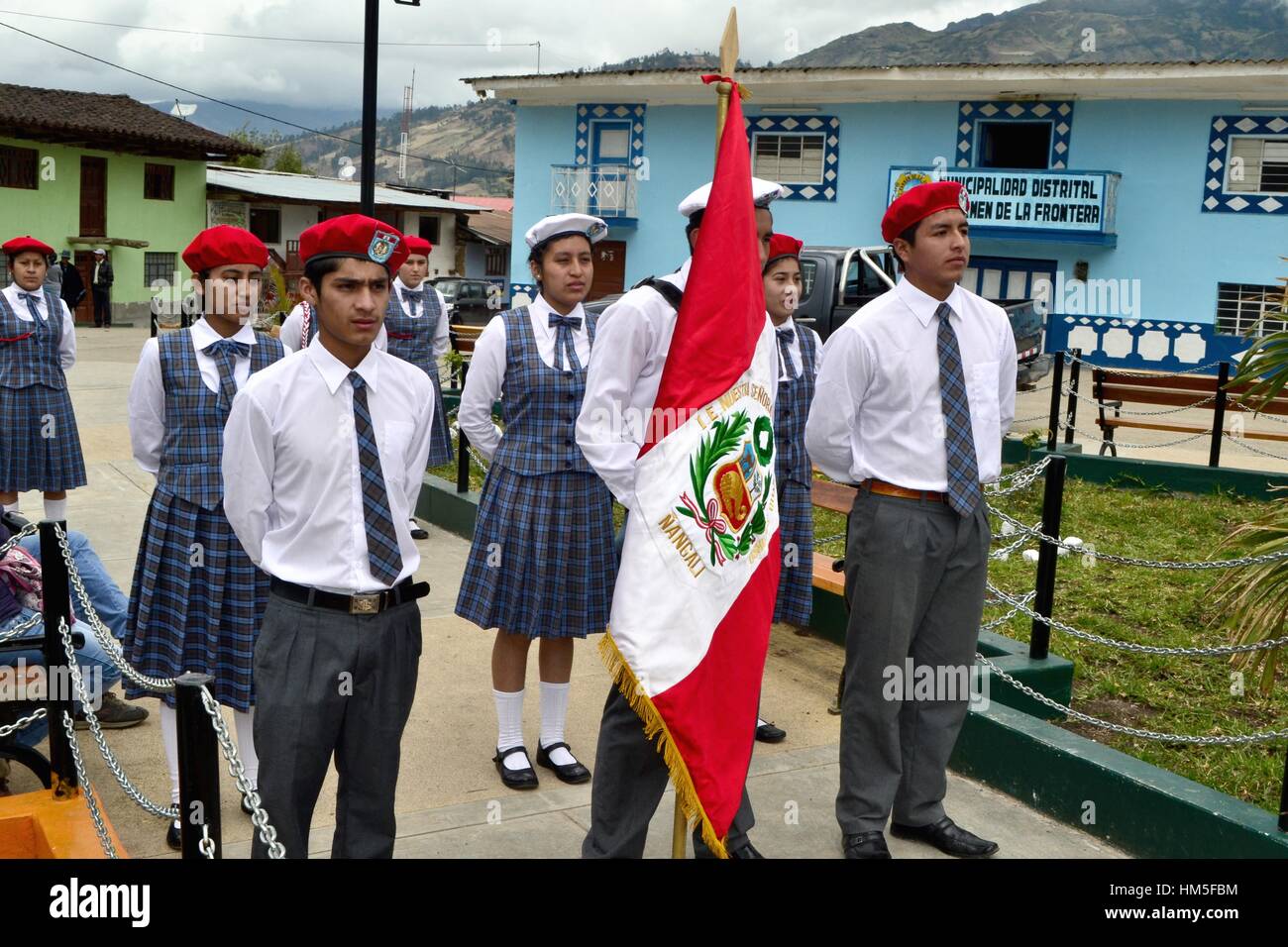 Girls in school uniform peru hi-res stock photography and images - Alamy