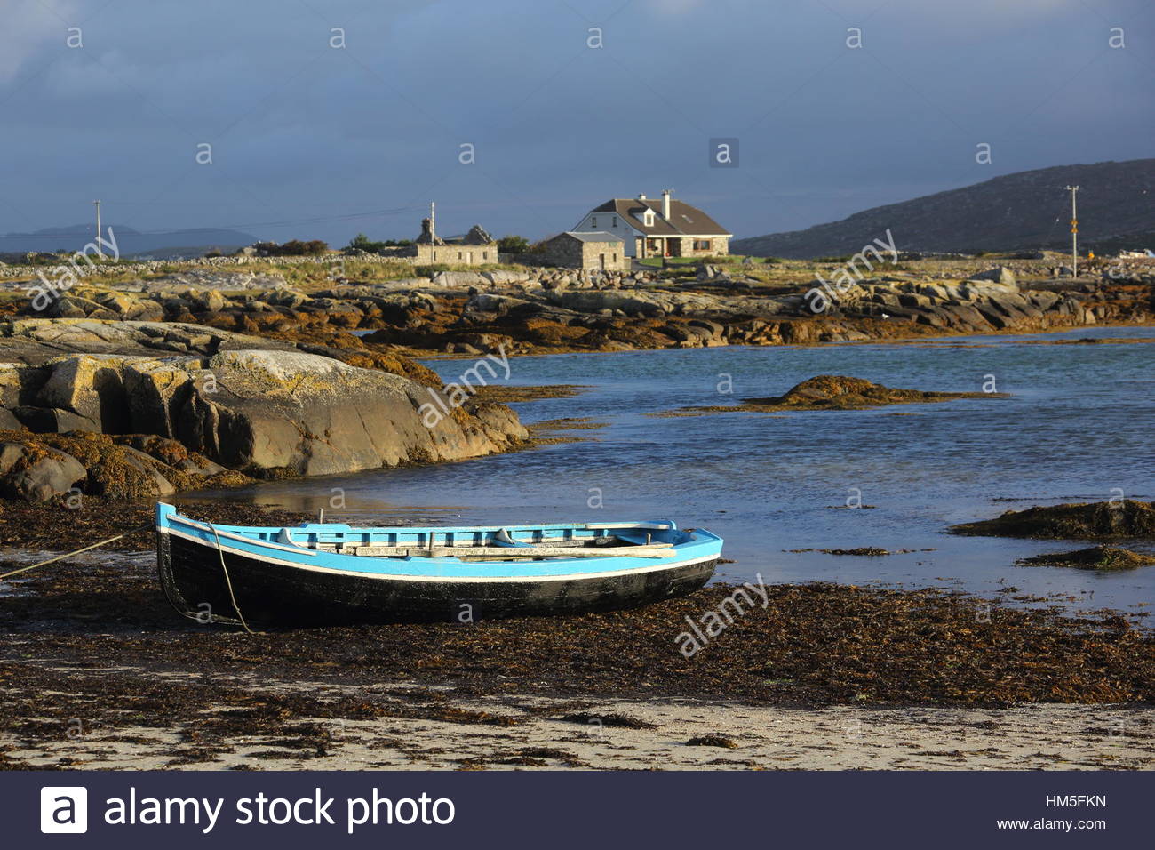 Curragh boat hi-res stock photography and images - Alamy
