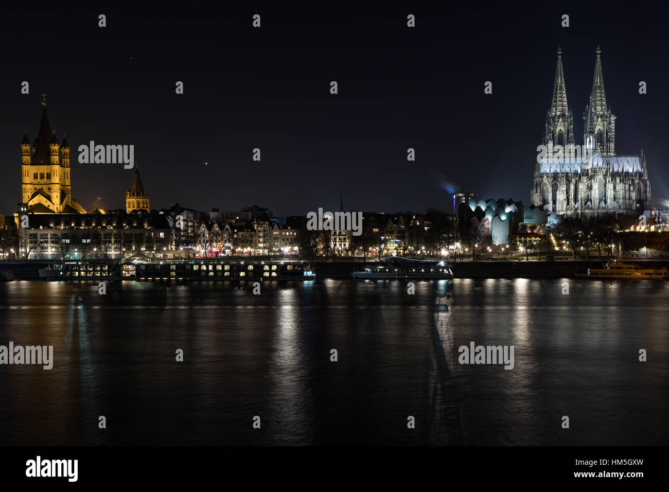 Cold January night in cologne (2017 Stock Photo - Alamy