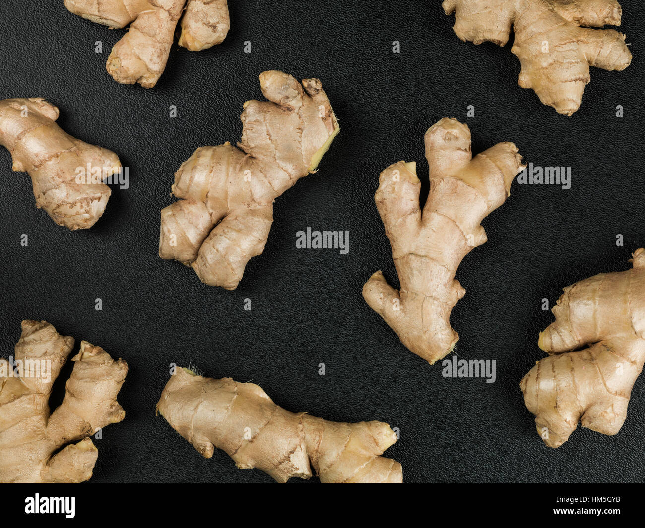 Fresh Root Ginger Aromatic Spices Cooking Ingredients Stock Photo - Alamy