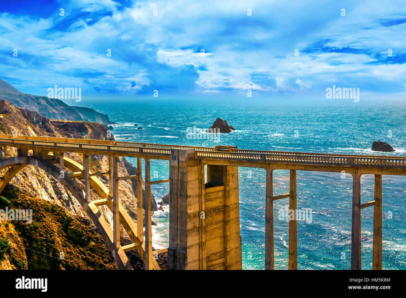 Bixby Creek Bridge on Highway #1 at the US West Coast traveling south ...