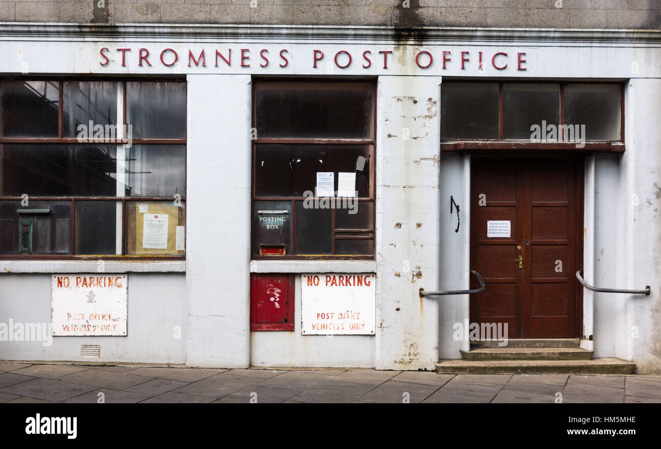 Stromness Post Office building Stock Photo - Alamy