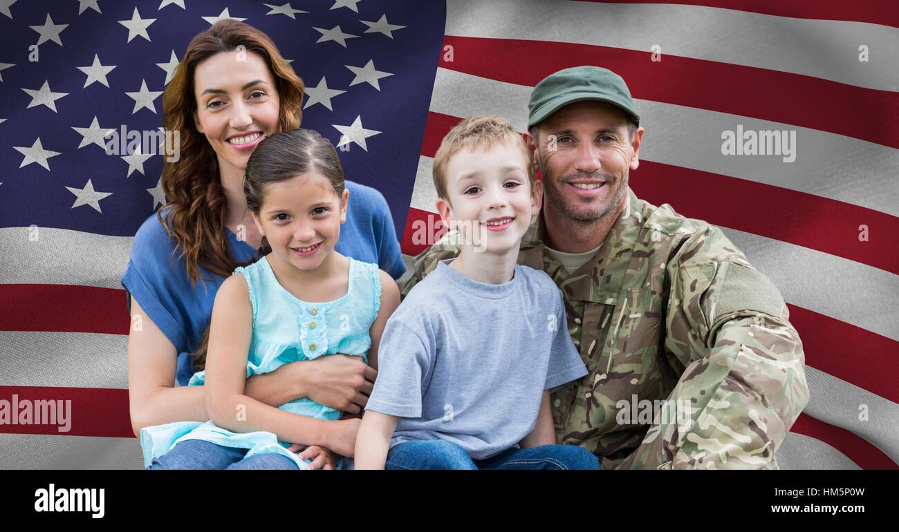Soldier reunited with their family Stock Photo - Alamy