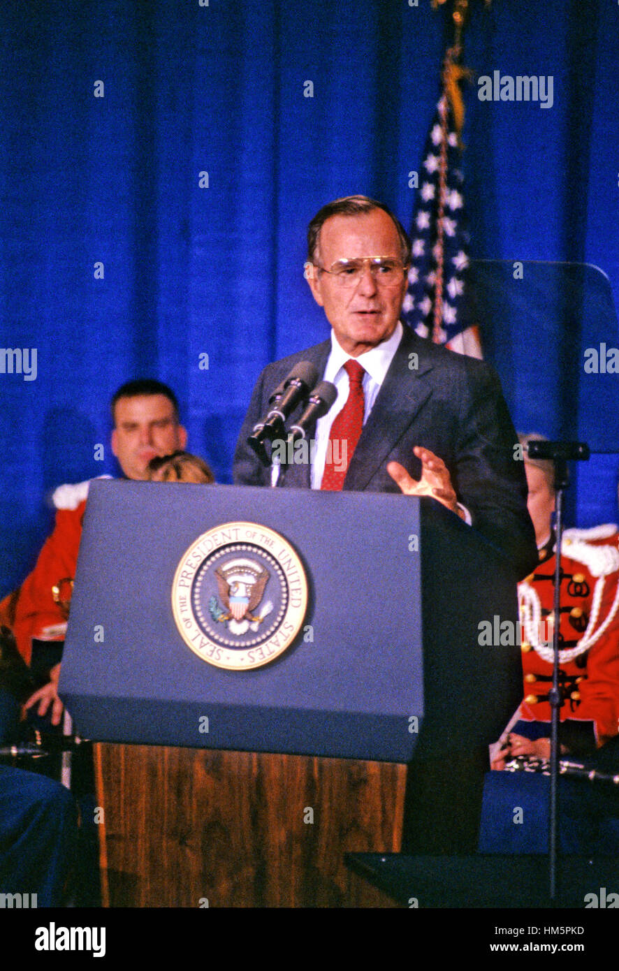 George bush congress hi-res stock photography and images - Alamy