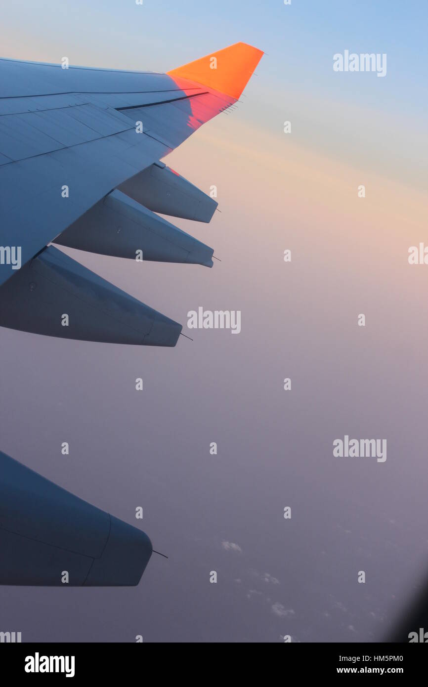 Airliner windows hi-res stock photography and images - Alamy
