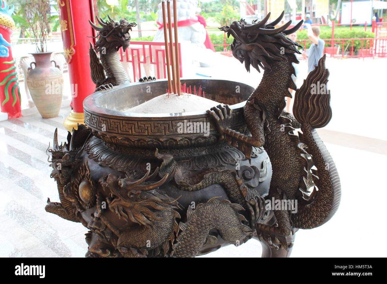 Asian dragons hi-res stock photography and images - Alamy